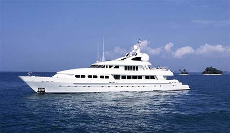 Top 5 Boat Navigation Systems For 2024