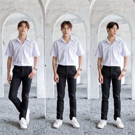 เสื้อนักศึกษาชายแขนสั้น เสื้อเชิ้ตแขนสั้นผู้ชาย ไซต์ S 56 ผ้าคอมทวิว ผ้าไมโคร ผ้าดิบ U Nisit