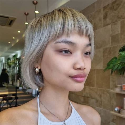 Im Not Getting A Bob—26 Low Maintenance Medium Length Cuts Id Rather