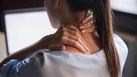 What Is Cervicogenic Vertigo Symptoms Causes And Prevention Tips