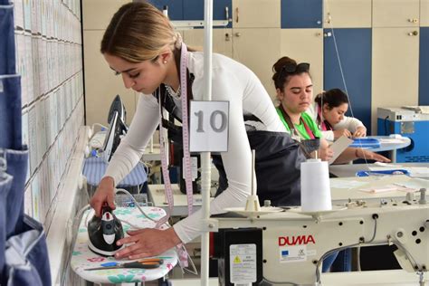 Националното състезание „Млади таланти в модата“ ПГО „Княгиня Мария Луиза“