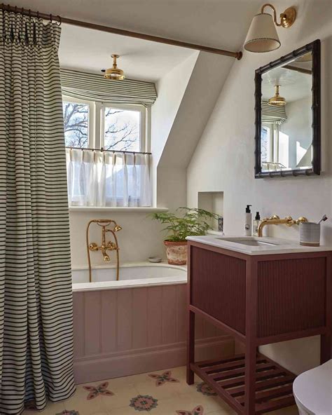 32 Shower Curtain Ideas Perfect For Any Design Style