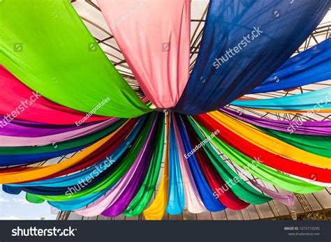 Hanging Fabric From Ceiling