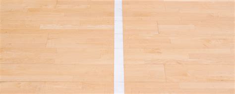 나무 바닥 농구 배드민턴 풋살 핸드볼 배구 축구 축구 코트 나무 바닥 실내 체육관 코트에 흰색 라인을 표시 스포츠 홀의 나무 바닥 0명에 대한 스톡 사진 및 기타 이미지