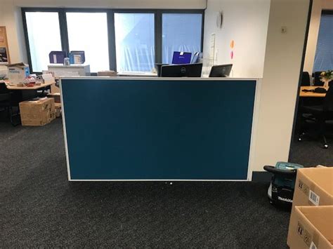 Staxis 35 Panel Based Screen System — Teamwork Office Furniture