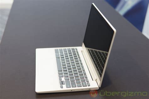 Lenovo Yoga Chromebook C S For The Budget Conscious Ubergizmo