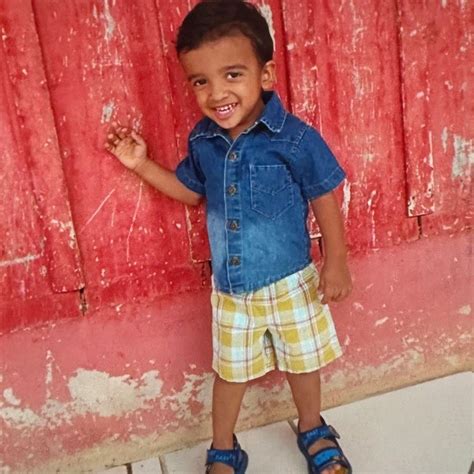 Jaru Menino De 2 Anos Que Se Afogou Em Piscina De Clube Não Resiste E
