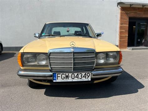 Mercedes E Class 230 E W124 Kaufen Bei Car And Classic