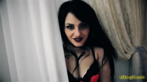 Sexy Chick With Big Tits From France Eporner