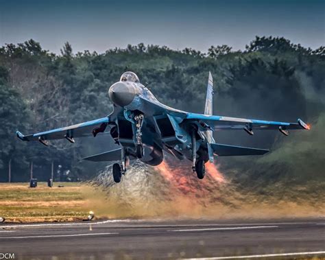 Sukhoi Su 27 Fighter Jet Demo At Riat 2018