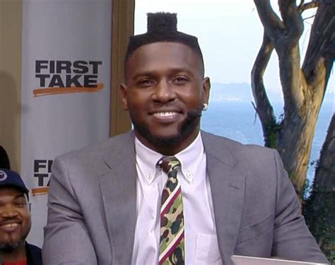 Antonio Brown Braids Antonio Brown Was A Belligerent Lunatic During
