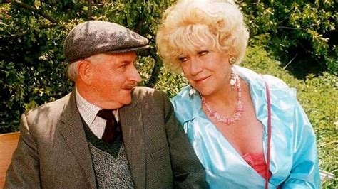 Last Of The Summer Wine Actor Robert Fyfe Has Died Aged 90 U105