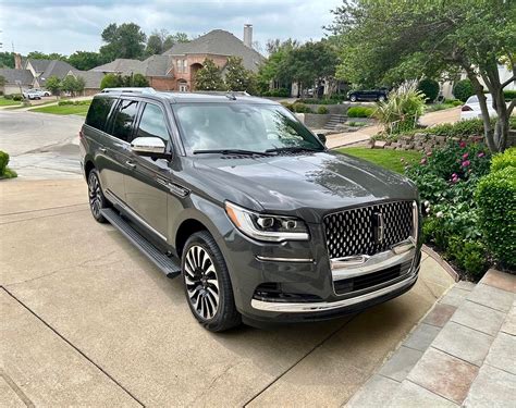 Review 2023 Lincoln Navigator L Black Label 4x4