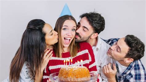 Manoj Bajpayee Reveals Reason Behind Not Being Invited To Bollywood