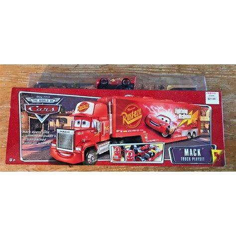 Disney Toys Mack Truck Playset M816 Disney Pixar The World Of Cars