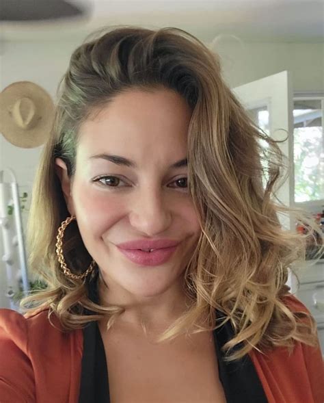 Sophia Compton Sophiacompton54sim • Instagram Photos And Videos