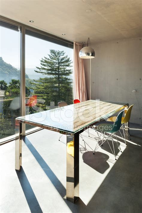 다 이닝 룸 인테리어 모던 하우스 스톡 사진 Freeimages