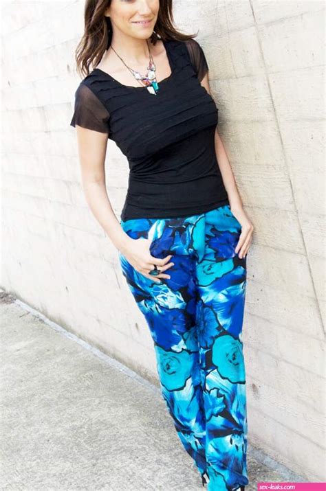 Laura Pausini Xxx Sex Leaks