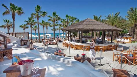 🥂11 Best Bottomless Brunch Options In Miami Florida [2026]