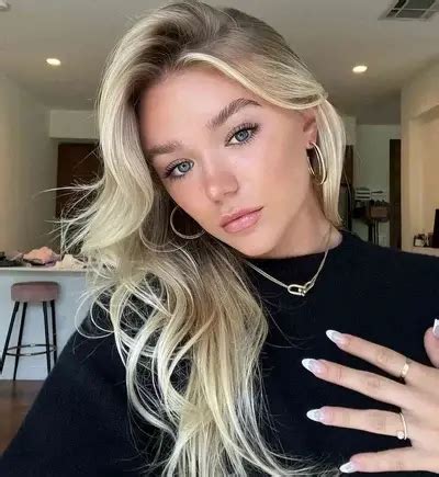 Chloe Vance Zeta