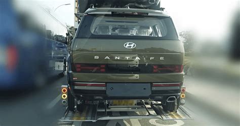 색상 실화 군용차 에디션 소리 듣고 있는 신형 싼타페 실물