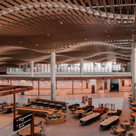 ZGF Architects Places Mass Timber Roof On Portland Airport Terminal