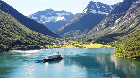 Norway Hikes And Fjords Luxury Yacht Adventures With Seadream