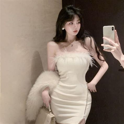Ger Strapless Dress Women Feather Collar Beaded Birthday Party Wrapped
