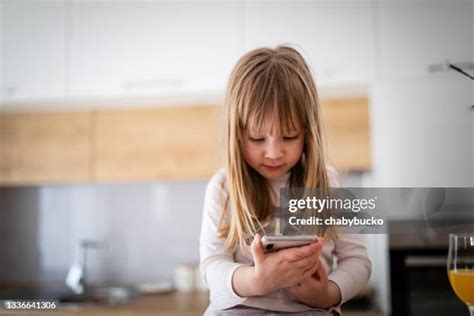Loading Animation Photos And Premium High Res Pictures Getty Images