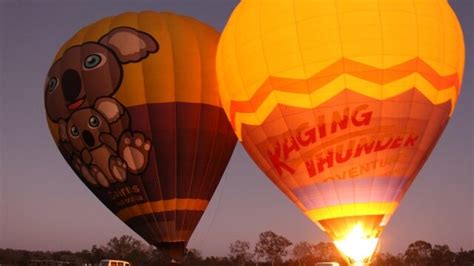 Python基礎queryで変数を使う場合 happy analysis