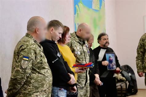 У Світловодську родинам загиблих воїнів передали нагороди