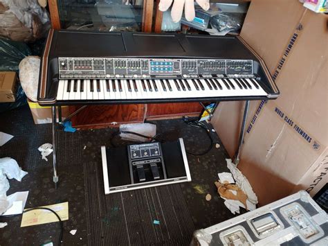 Matrixsynth Moog Polymoog Poly Analog Synthesizer W Foot Pedals