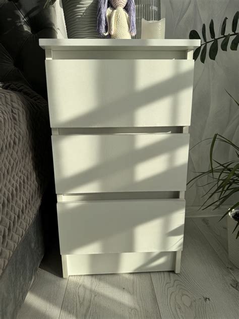 Тумбочка 1 800 грн Мебель для спальни Киев на Olx