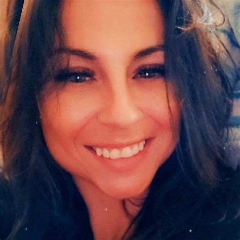 Danielle Reyna Head Of Creative Operations House Of Edits Linkedin