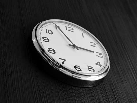 Custom Clock Time At Layla Helms Blog