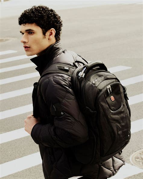 School Backpacks Page 3 Swissgear