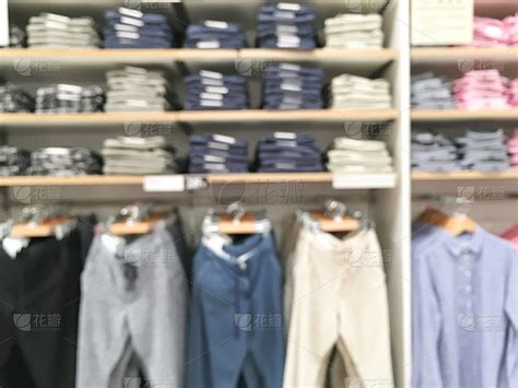 模糊图像背景与服装店