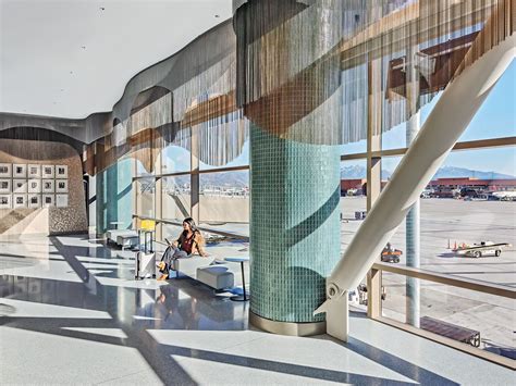 Hok Designs Delta Sky Club At Salt Lake City International Airport