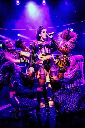 Six The Musical At Edinburgh Fringe Festival Musical Theatre Musings