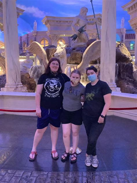 Maman Bourdon Et Sa Ruche