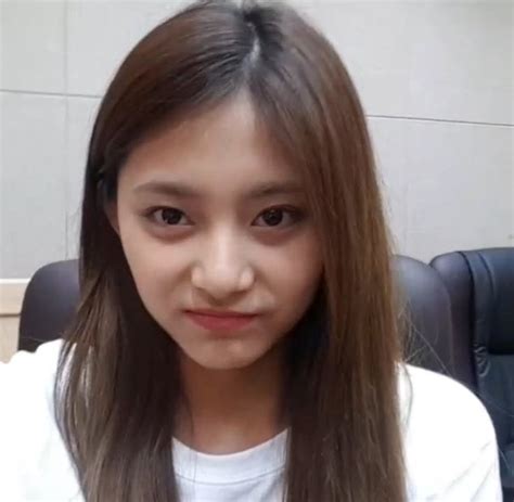 Pin By Ming On Tzuyu Gorgeous Girls My Girl Twice Korean