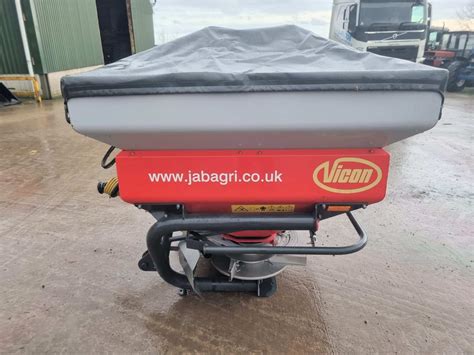 Wagtail Vari Spreader Feed Plate Vicon Wagtail Vari Spreader Top Feed