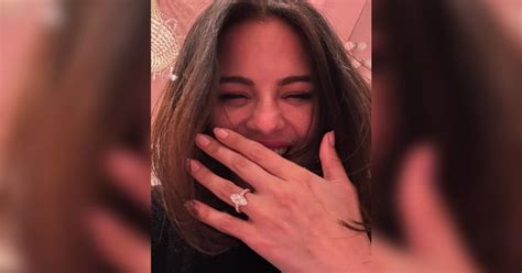 Selena Gomez Delayed Engagement News To Avoid Justin Bieber Baby Clash