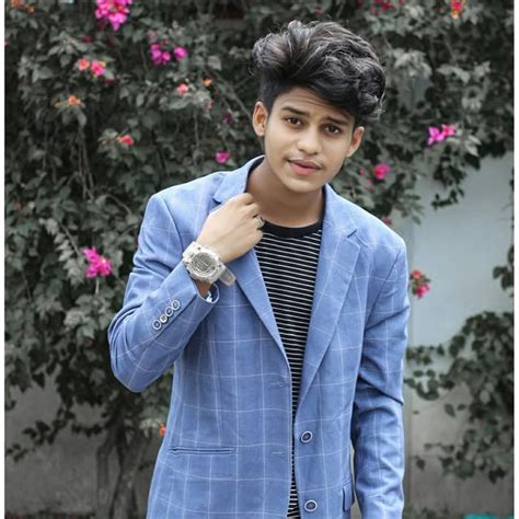 Ayan Vaiyaa Ayan Chowdhury02 Threads Say More