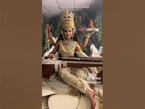 පූජා නර්තනයේදී පහළ වූ ඇත්තම සරස්වතී දේවිය එයාගේ ලස්සන 🦢🦆♥️♥️🌏🌞🌝🎻🎵🎶📸