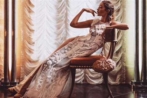 Gigi Hadid Hd Desktop Wallpaper Baltana