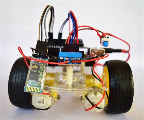 robótica kit carro robot controlado por bluetooth bt 1