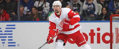 Grand Rapids Griffins Justin Holl Recalled Carter Gylander