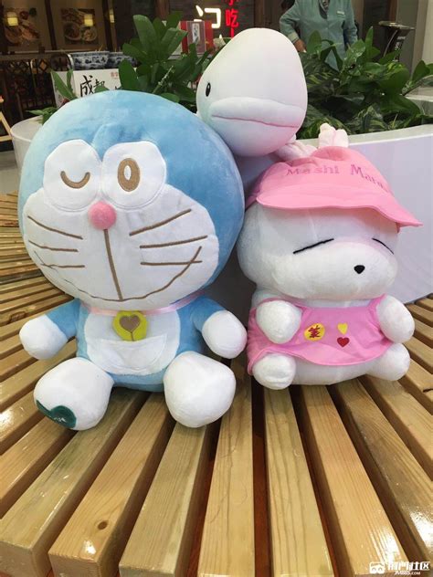 夹娃娃卡通大山谷图库