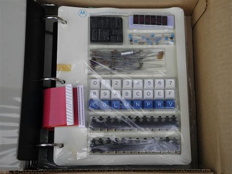 Motorola Mek 6800 D2 Microprocessor Trainer Kit